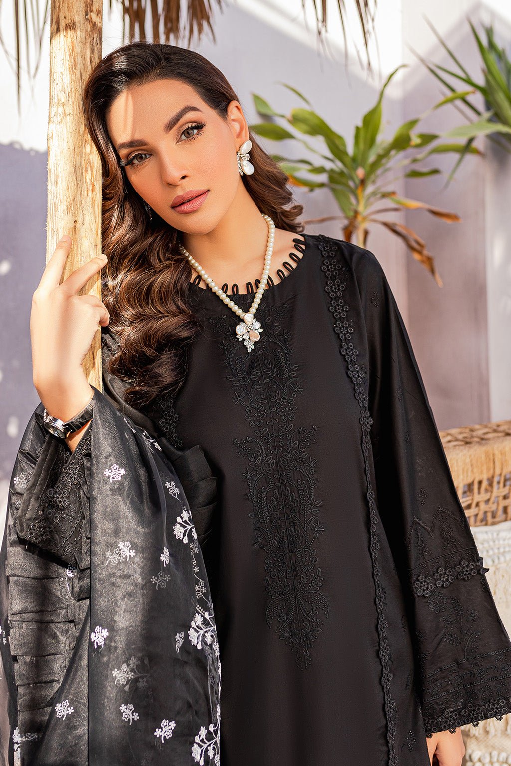 Mehr | Zoya & Fatima